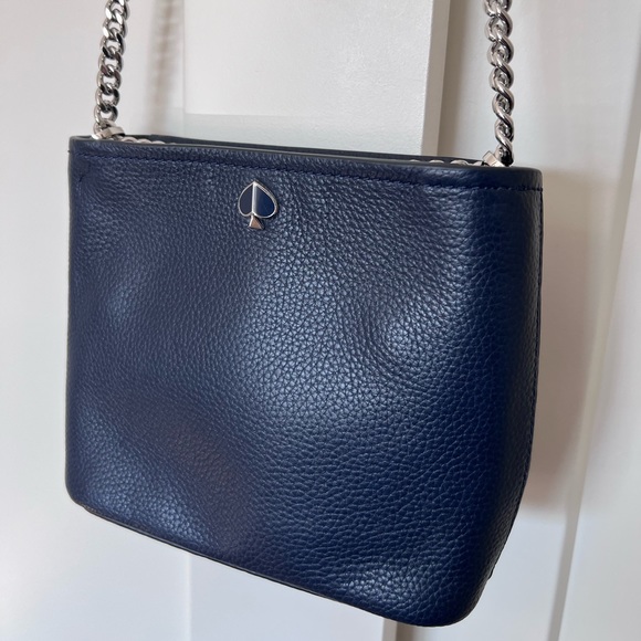 kate spade | Bags | Kate Spade Polly Pebble Navy Blue Crossbody Chain ...